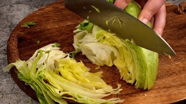 How to Cut Lettuce Perfectly Browning & Maximize Freshness - Flower Shop